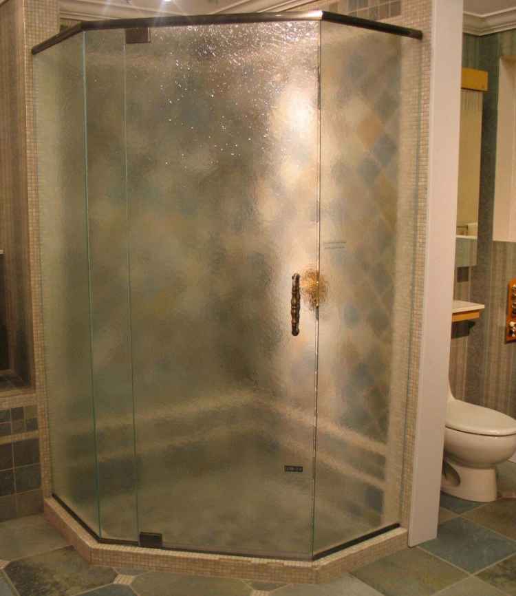 Prima Frameless Pivot Doors - Euroview